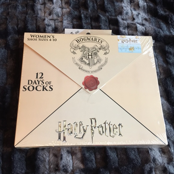 Warner Bros. | Accessories | Nwt Harry Potter 2 Days Of Wizard Socks ...